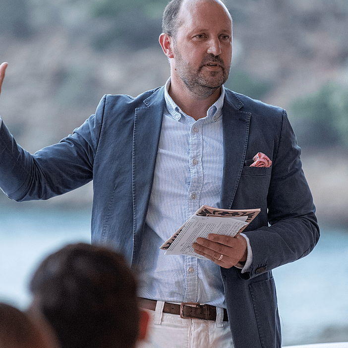 Ralston College | Home | To think is to be free